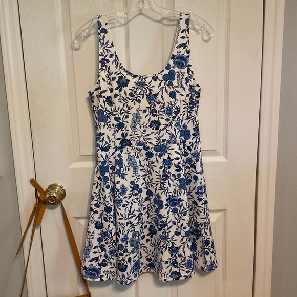 H&M | Dresses | Hm Divided Floral Dress | Poshmark